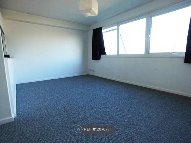 King Henry's Drive, Lewes BN7, 1 bed flat to rent, £1,195 pcm | PrimeLocation
