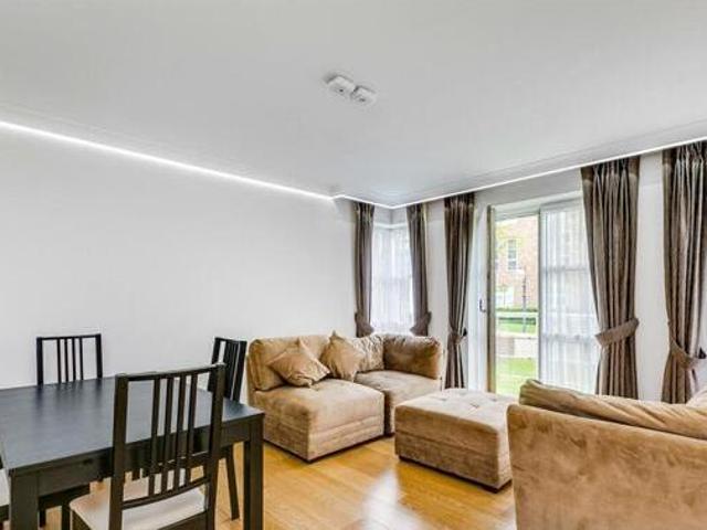 King Henrys Reach, Manbre Road, 3 Bedroom Apartment