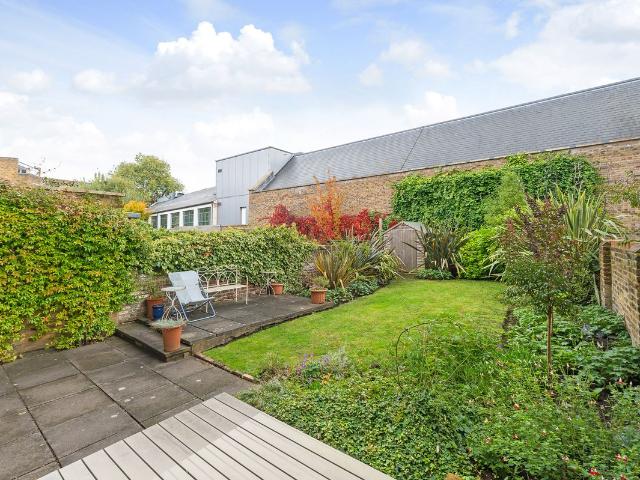 King Henrys Road, Primrose Hill NW3, 2 bed flat to rent, £4,312 pcm | PrimeLocation