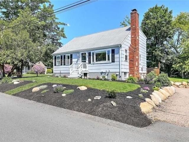 King Philip Rd, Narragansett, Home For Sale