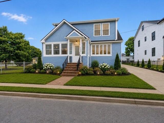 King St, Fall River, Home For Sale