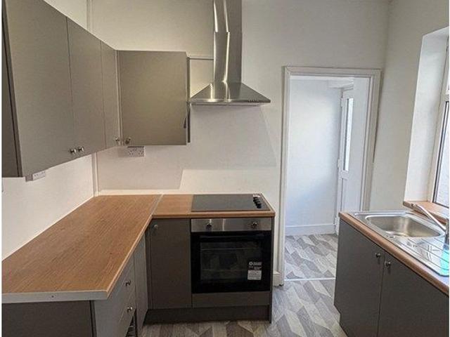 King St, Treforest CF37, 4 bed terraced house to rent, £1,350 pcm | PrimeLocation