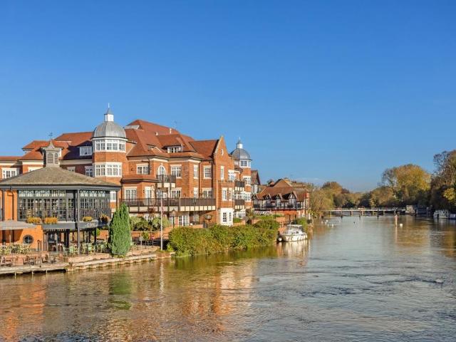 King Stable Street Windsor SL4 3 bed apartment to rent £3,500 pcm £808 pw