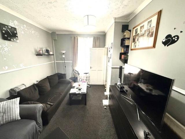 King Street, Thurnscoe, Rotherham S63, 2 bed terraced house to rent, £650 pcm | PrimeLocation