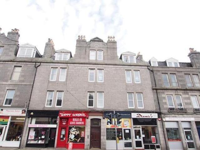 King Street, Top Left, 2 Bedroom Flat