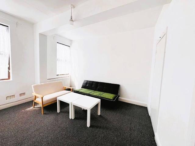 King Street UB2, 1 bed flat to rent, £1,375 pcm | PrimeLocation