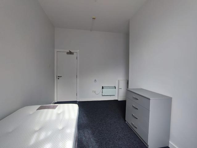 King Street, Wallasey CH44, Room to rent, £295 pcm | PrimeLocation