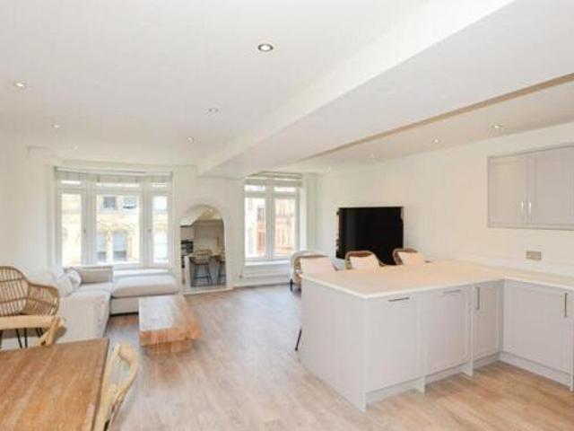 King Street West, Manera Apartments, Deansgate, 2 Bedroom Flat