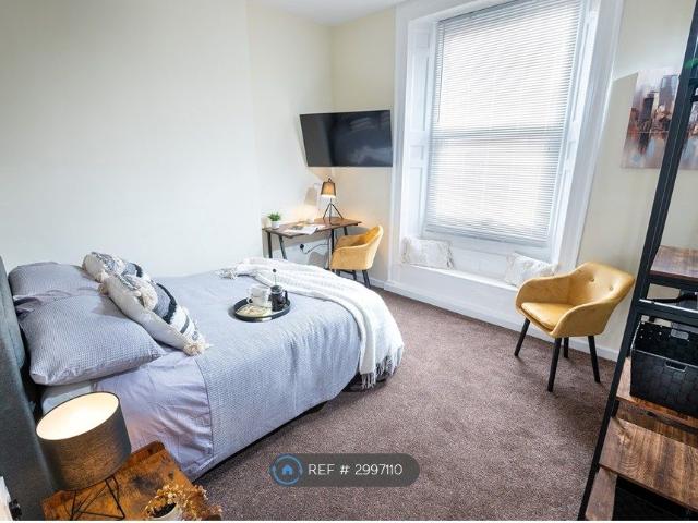King Street, Whitehaven CA28, Studio to rent, £1,150 pcm | PrimeLocation