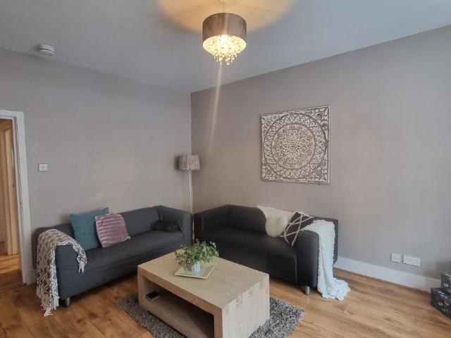 King Street, Aberdeen AB24, 2 bed flat to rent, £750 pcm | PrimeLocation