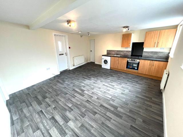 King Street, Alfreton, Derbyshire DE55, 1 bed flat to rent, £550 pcm | PrimeLocation