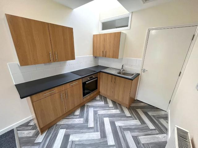 King Street, Alfreton, Derbyshire DE55, 1 bed flat to rent, £575 pcm | PrimeLocation