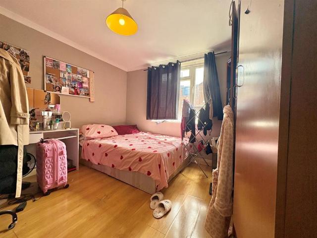 King Street, Hammersmith W6 1 bed flat to rent £1,800 pcm £415 pw