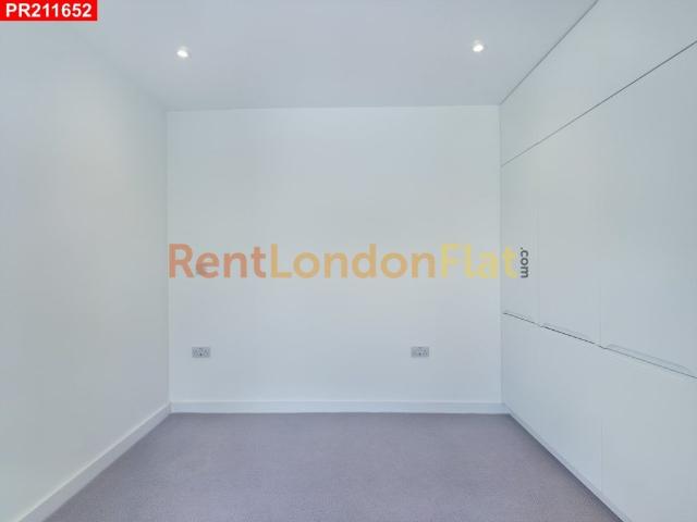 King Street, London W3, 2 bed flat to rent, £2,557 pcm | PrimeLocation