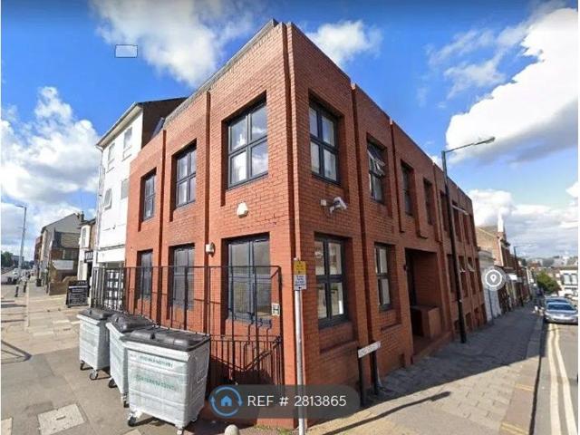 King Street, Luton LU1, 1 bed flat to rent, £750 pcm | PrimeLocation
