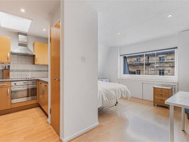 King Street, Oxford, Oxfordshire OX2, 1 bed flat to rent, £1,395 pcm | PrimeLocation