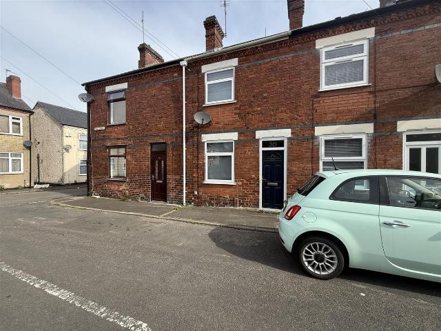 King Street, South Normanton, Alfreton DE55, 2 bed terraced house to rent, £800 pcm | PrimeLocation