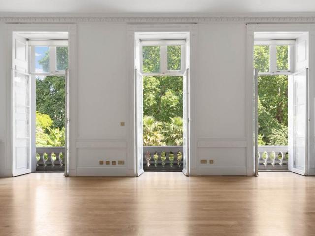 King Street, St James`s, Piccadilly, SW1 3 bed flat to rent £19,500 pcm £4,500 pw