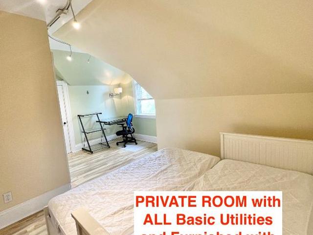 KING Size Bed! Furnished Private Room Ready with