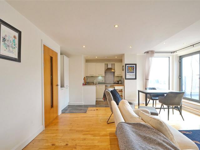 King Square Avenue, Stokes Croft, Bristol, Bristol BS2, 2 bed flat to rent, £1,600 pcm | PrimeLocation