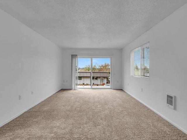 Kingcity Apartments 1 Bedroom Apartment for Rent at 11773 Sw King George Dr, King City, OR 97224