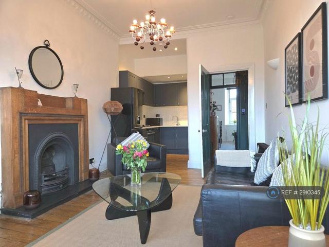 Kingarth Street, Glasgow, G42 2 bed flat to rent £1,375 pcm £317 pw