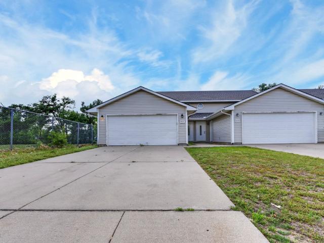 Kingdom Elizabeth Duplexes