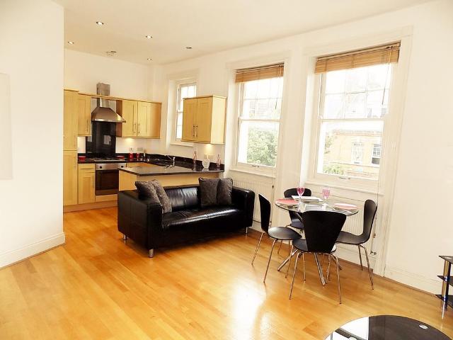 Kingdon Road, London NW6 1 bed flat to rent £2,399 pcm £554 pw