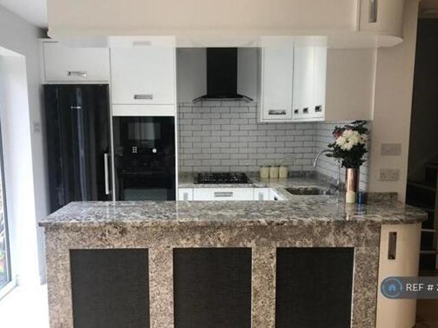 Kingfield Street, London, 1 Bedroom House