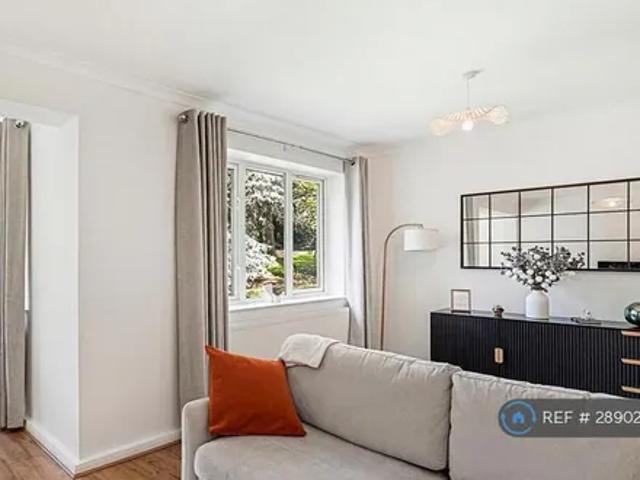 Kingfisher Court 17 24, 15 Queensmere Road, London, SW19 5PB, United Kingdom | 2 bed apartment for rent #167482516 | Rentberry