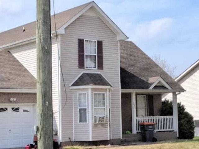 Kingfisher Dr