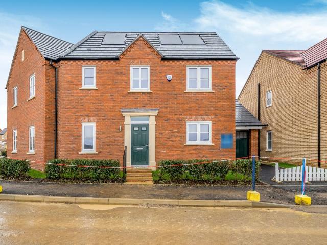 Kingfisher Drive, Northampton, Upton NN5, 3 bed semi detached house to rent, £1,450 pcm | PrimeLocation
