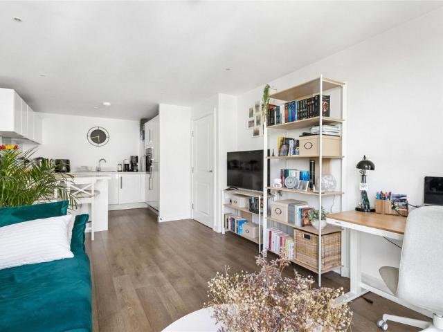 Kingfisher Heights, N17, London