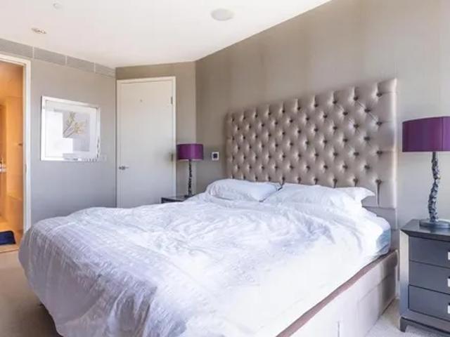 Kingfisher House, 3 Nine Elms Lane, London, SW8 2AX, United Kingdom | 2 bed apartment for rent #133303972 | Rentberry