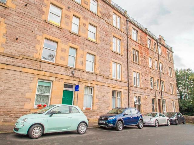 Kinghorn Place, Edinburgh EH6, 1 bed flat to rent, £925 pcm | PrimeLocation