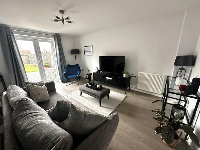 Kingham Close, Wirral