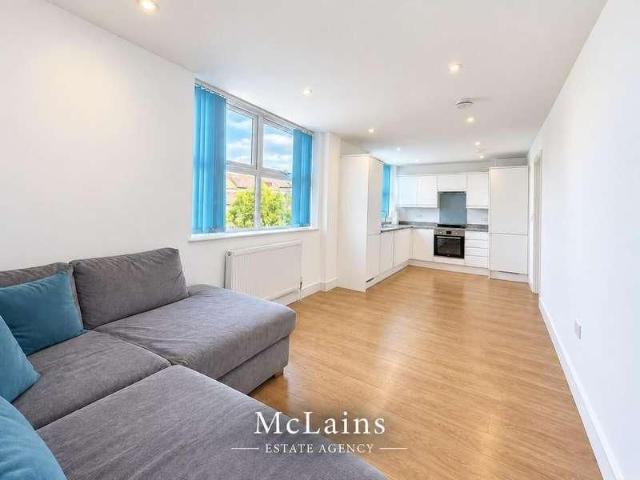 Kingham Way, Luton, LU2