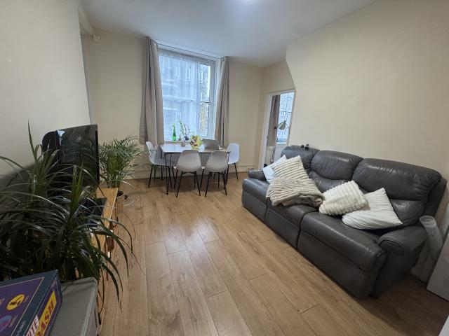 Kinglake Estate, London, SE17
