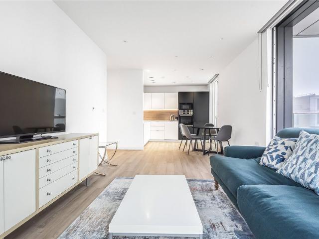 Kingly Building, 18 Woodberry Down, London N4, 2 bed flat to rent, £3,000 pcm | PrimeLocation