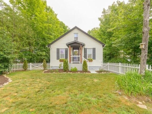 Kingman St, Lunenburg, Home For Sale