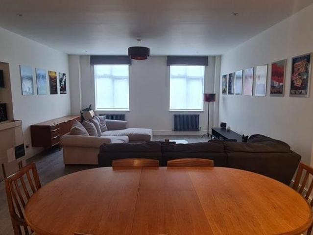 Kings Terrace, Hampshire 4 bed flat to rent £2,200 pcm £508 pw