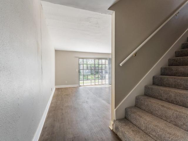 Kings Trail Apartment Homes 1 Bedroom Apartment for Rent at 3770 Toledo Rd, Jacksonville, FL 32217 San Jose
