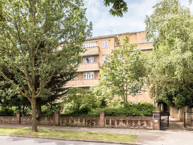 Kings Avenue, Clapham SW4, 2 bed flat to rent, £2,200 pcm | PrimeLocation