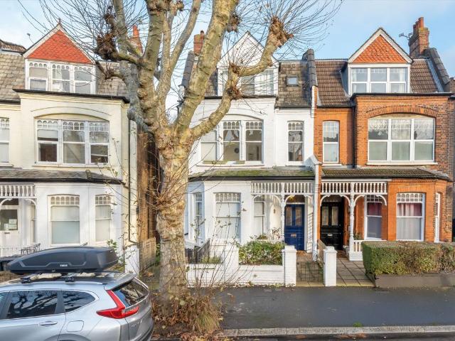 Kings Avenue, London N10, Studio to rent, £1,400 pcm | PrimeLocation