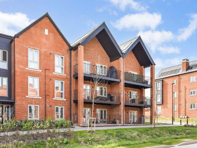 Kings Barton, Winchester SO22, 2 bed flat to rent, £1,850 pcm | PrimeLocation