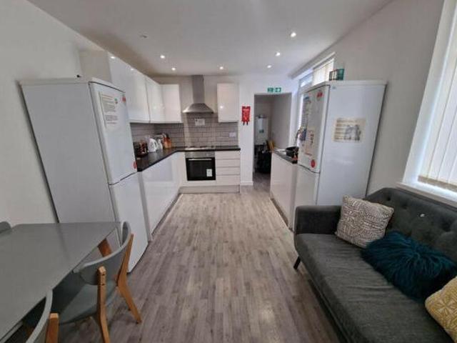 Kings Bench Street, Hull, 1 Bedroom House