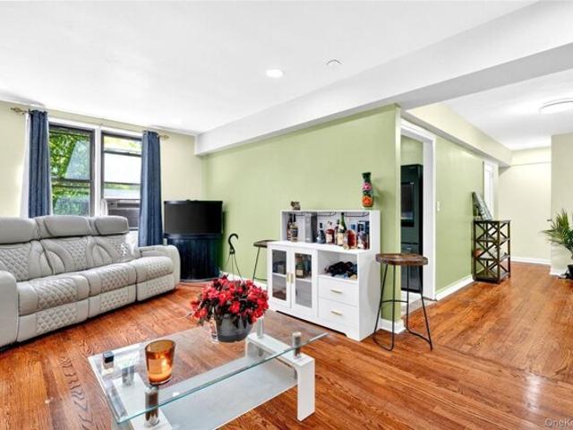 Kings College Pl Apt G, Bronx, Property For Sale