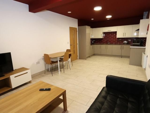 Kings Court, 7 8 King William Street, Coventry, West Midlands CV1, 3 bed property to rent, £675 pcm | PrimeLocation