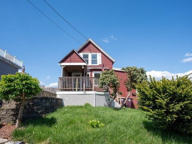 Kings Cove Way, Weymouth, Home For Sale