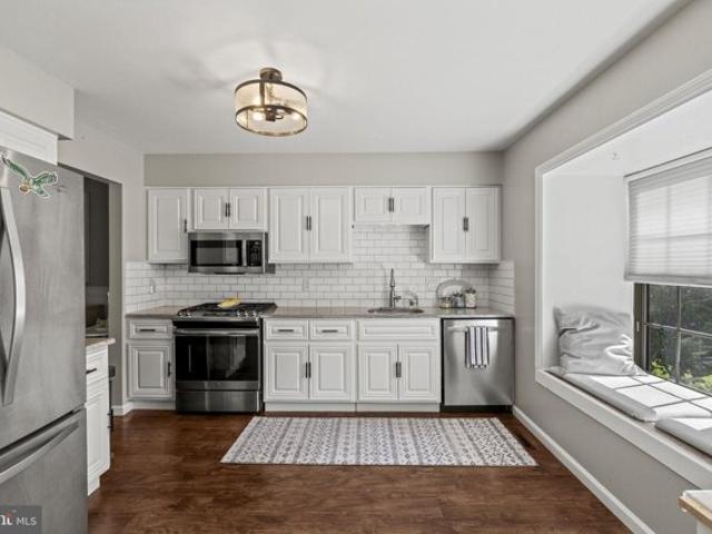 Kings Croft, Cherry Hill, Condo For Sale